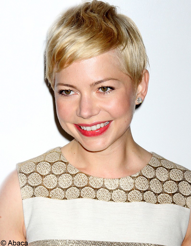 30 stars optent pour les cheveux courts - Elle