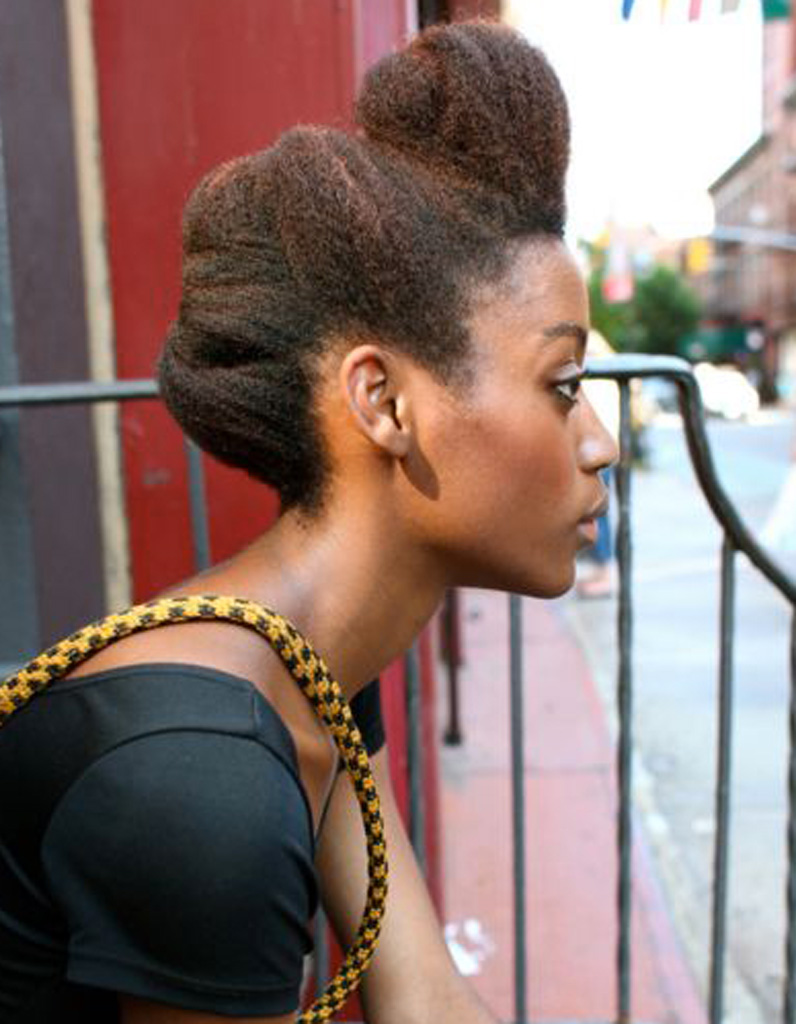 Coiffure cheveux crépus femme - Cheveux crépus : 20 idées de coiffures ...