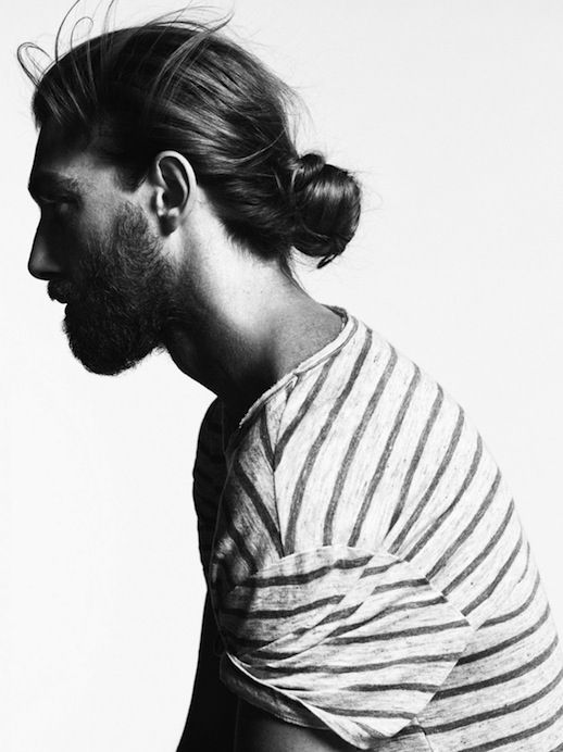 Chignon Homme Tendance 30 Beaux Gosses à Chignon Repérés Sur