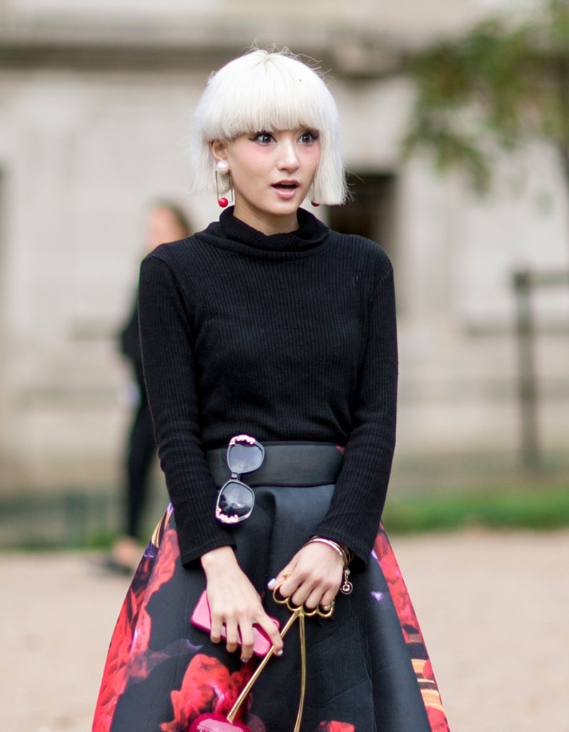 Frange droite courte - 20 façons de porter la frange droite avec style ...