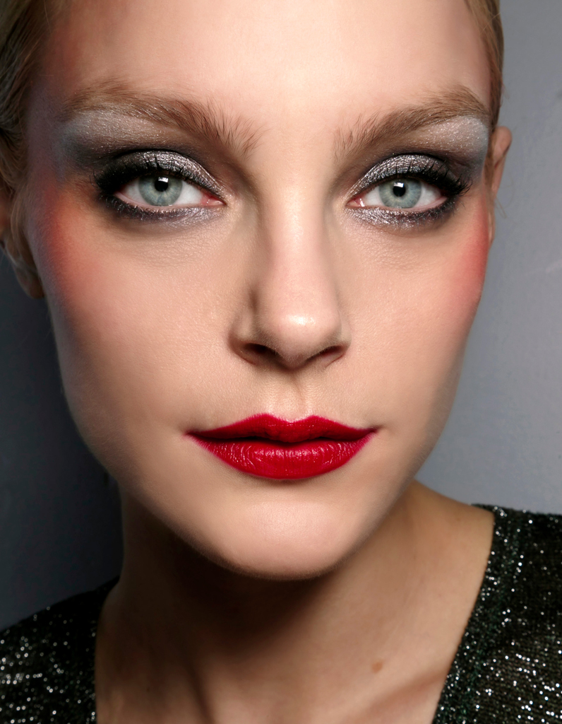 Maquillage des yeux bleus verts - Comment maquiller des yeux bleus - Elle Maquillage des yeux bleus verts - Comment maquiller des yeux bleus - Elle
