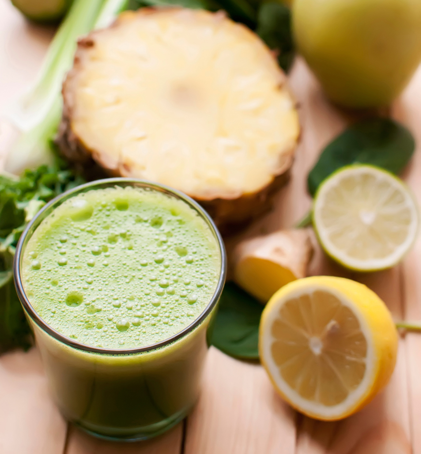 Jus relax - 14 recettes de jus et de smoothies à faire avec le JUICE ...