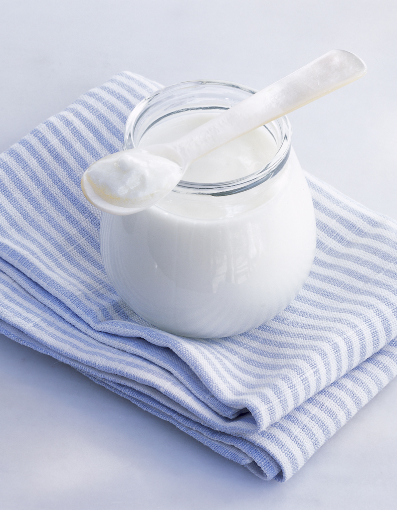 50 recettes au yaourt - Elle à Table