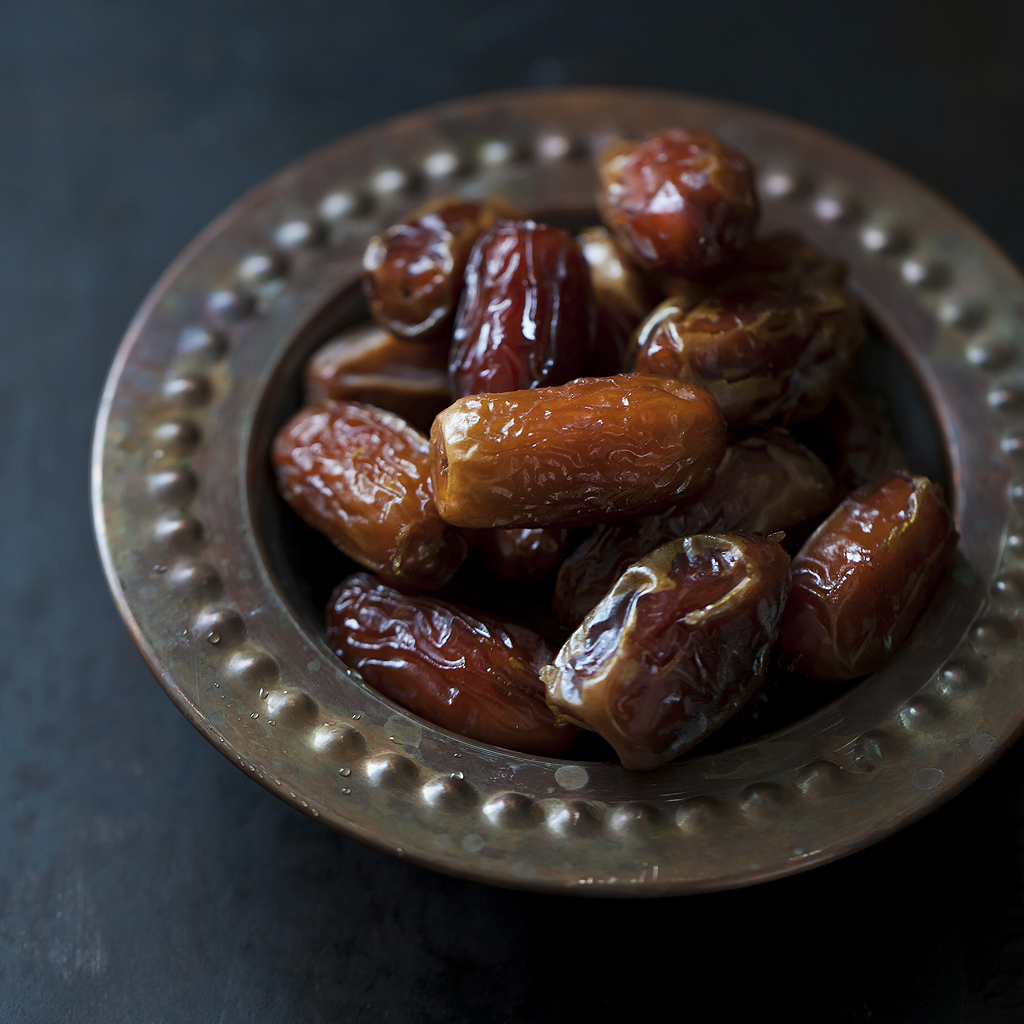 Pourquoi la datte a tout bon ? - Elle à Table