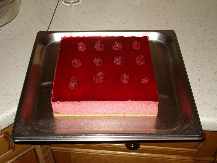 Bavarois aux framboises pour 10 personnes - Recettes Elle à Table