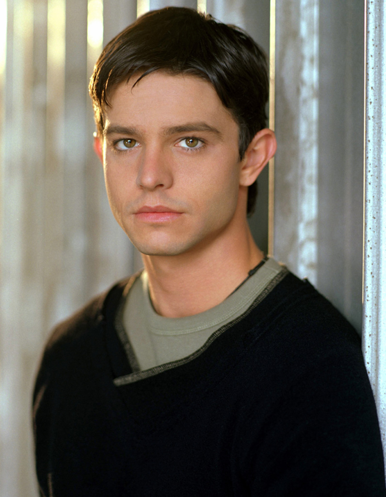 Jason Behr est Max Evans dans « Roswell » - Que sont-ils devenus... les ...