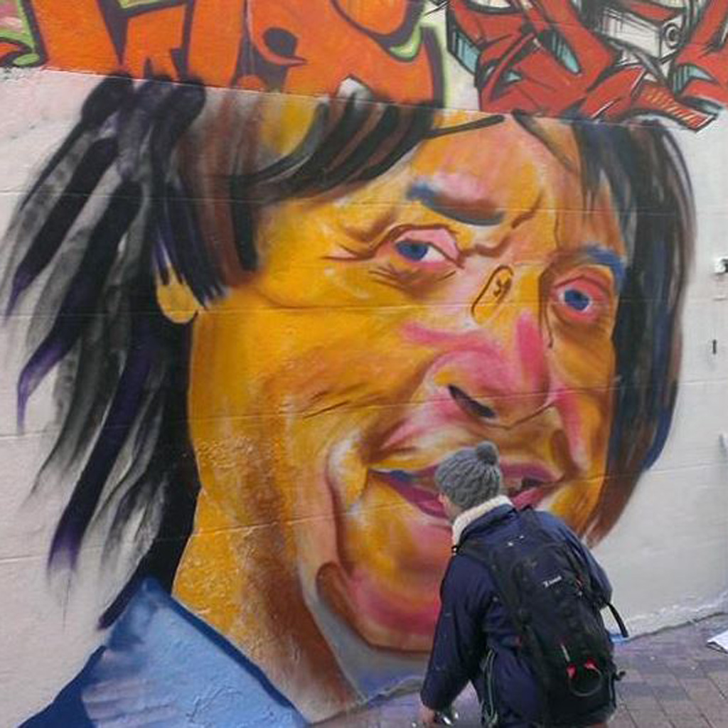 Hommage à Cabu à Marseille - Charlie Hebdo : le street art se mobilise ...