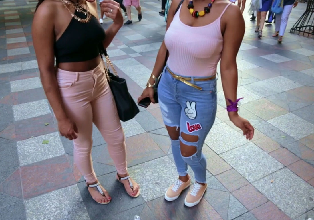 « Cagole Forever » : le documentaire qui donne la parole aux cagoles du monde - Elle