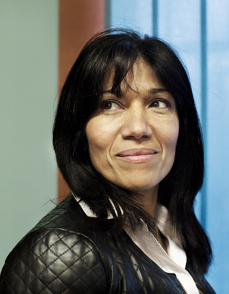 Samia Ghali, candidate à Marseille : « Il faut désarmer les cités ...