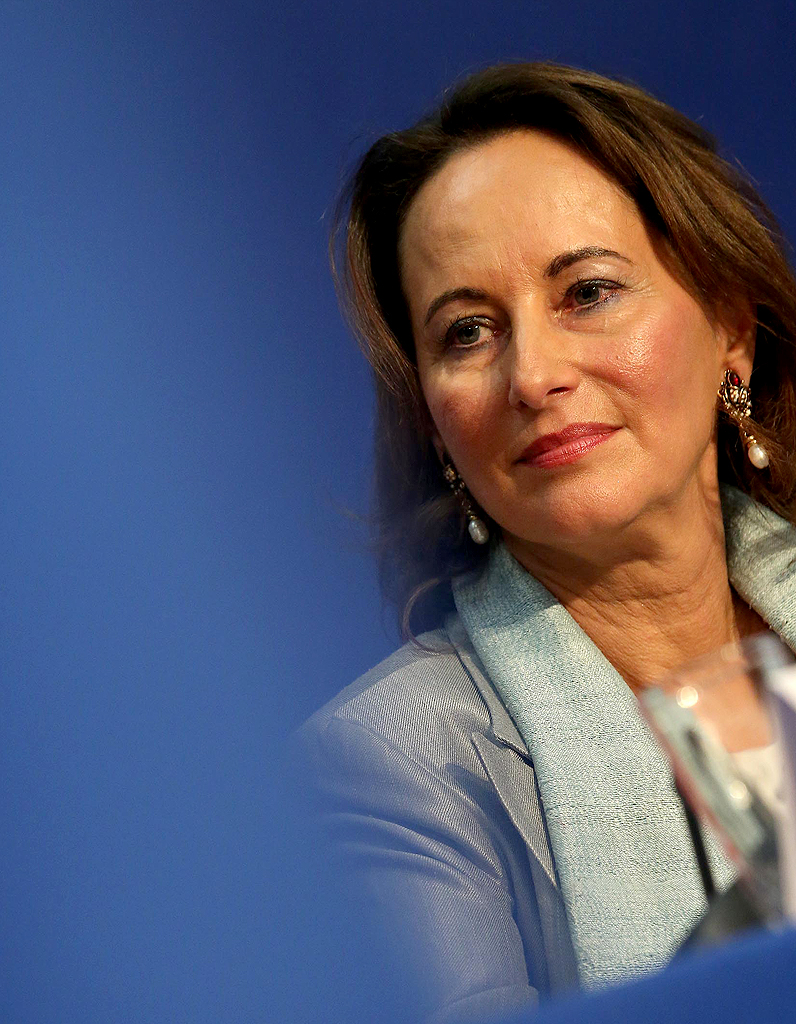 S. Royal « pardonne » mais « n’oublie pas » le tweet de Trierweiler - Elle S. Royal « pardonne » mais « n’oublie pas » le tweet de Trierweiler - Elle
